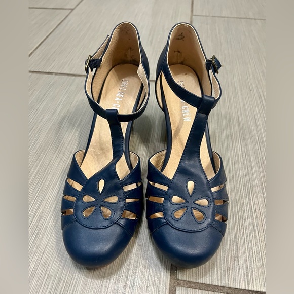 chelsea crew | Shoes | Chelsea Crew Shoe | Poshmark